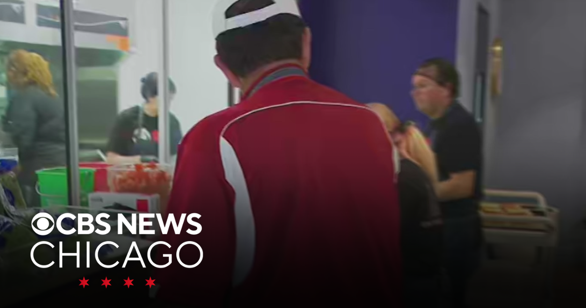 Volunteers needed at Ronald McDonald House in Chicago - CBS Chicago