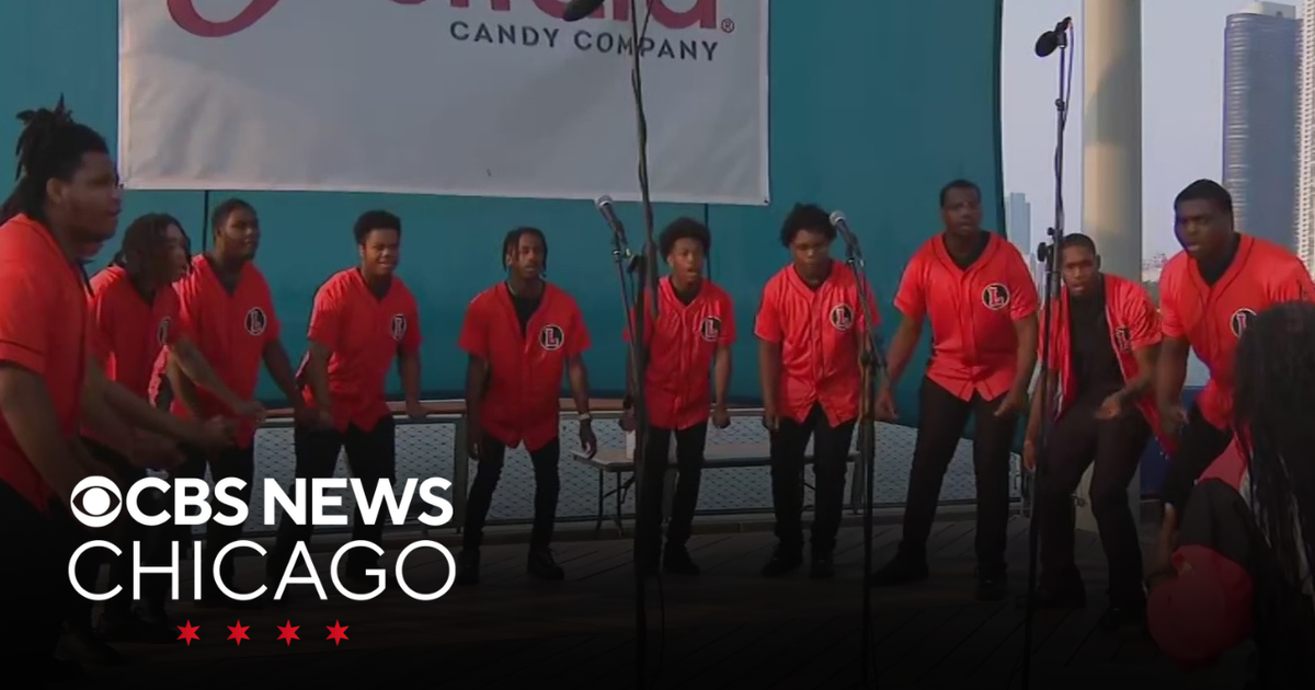 Leo High School Choir performs | Party at the Pier - CBS Chicago