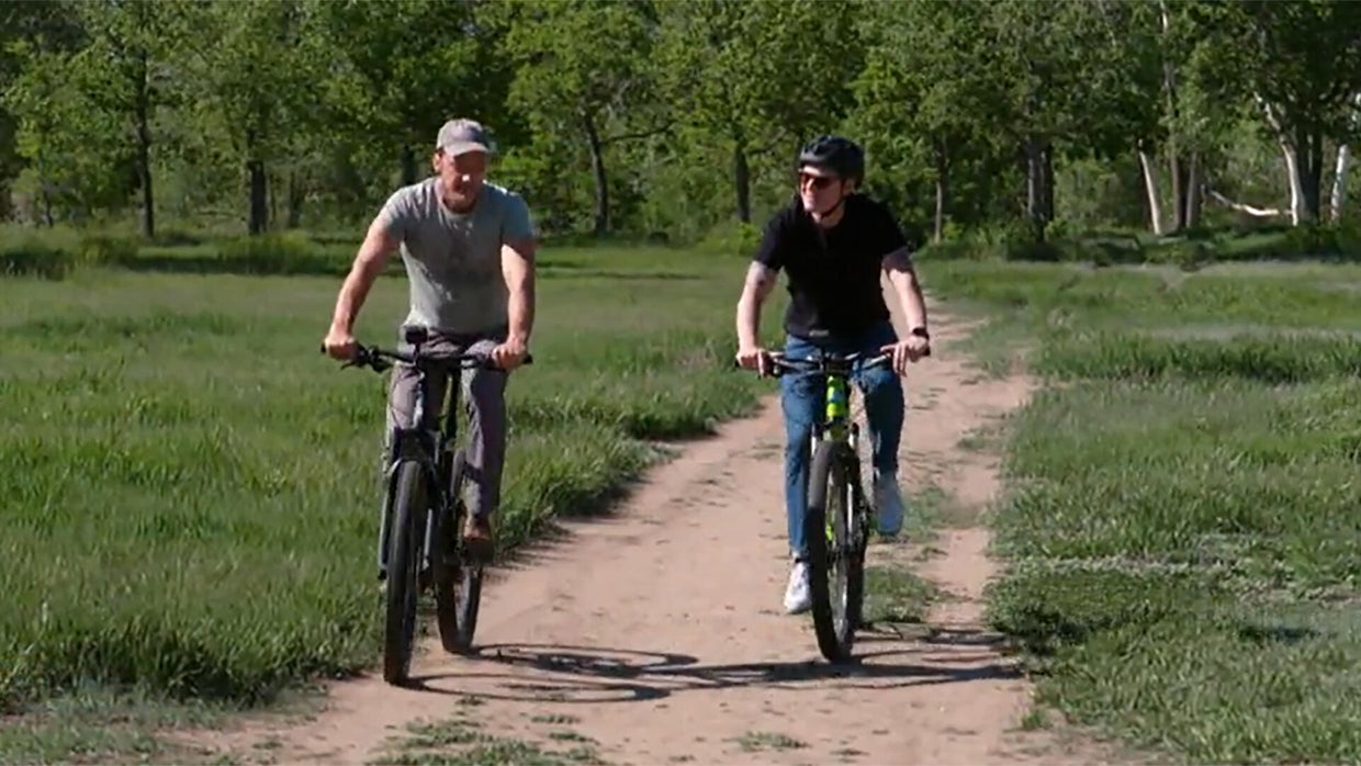 How the FIRE movement is inspiring early retirees - CBS News