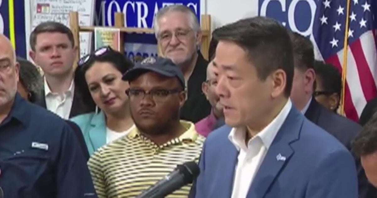 Texas Democratic legislators leave the state in dispute over ...