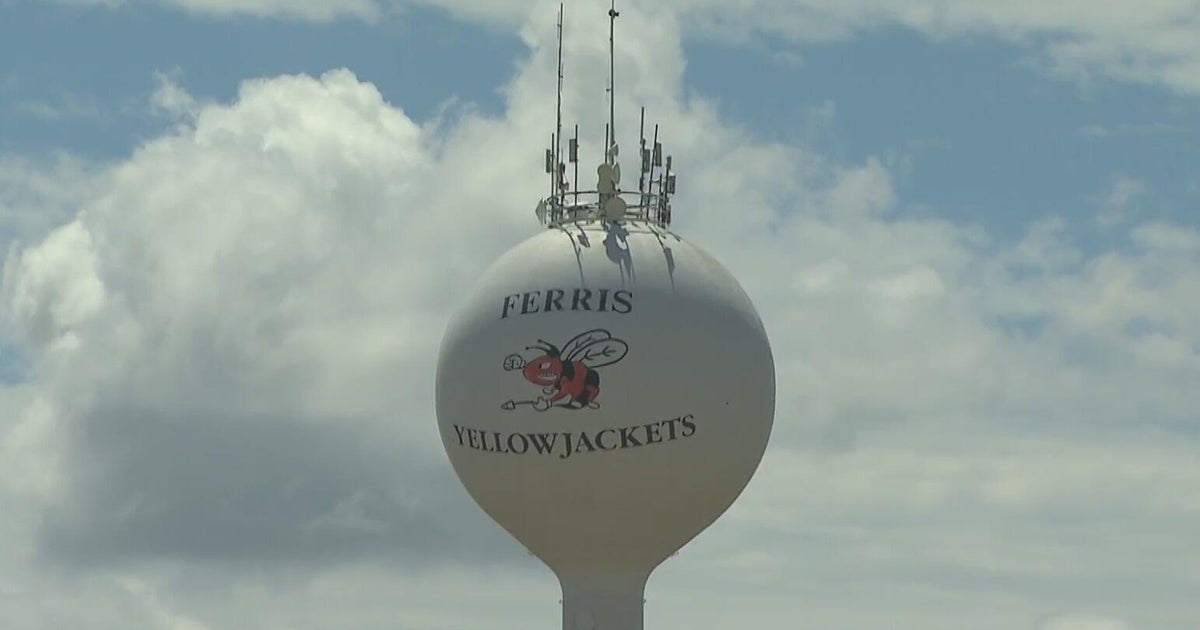Taylor Sheridan brings Hollywood to Ferris with new "Yellowstone ...