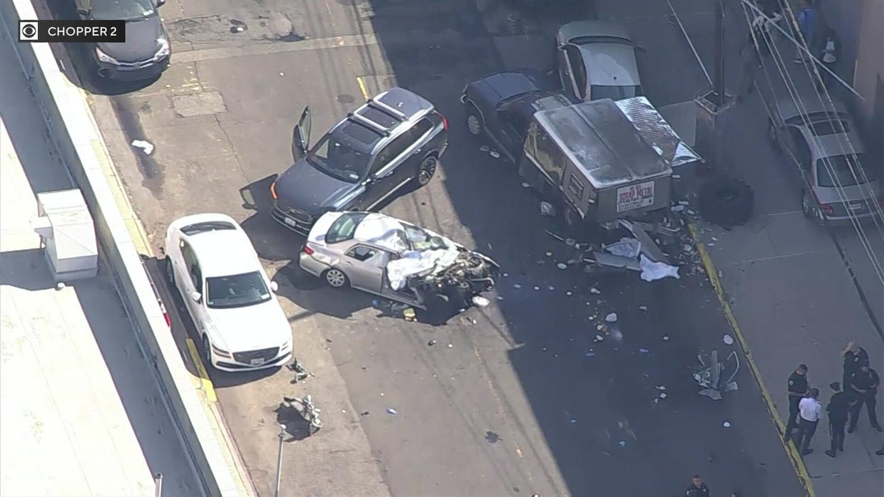 Surveillance video captures Astoria, Queens crash that left 3 dead ...