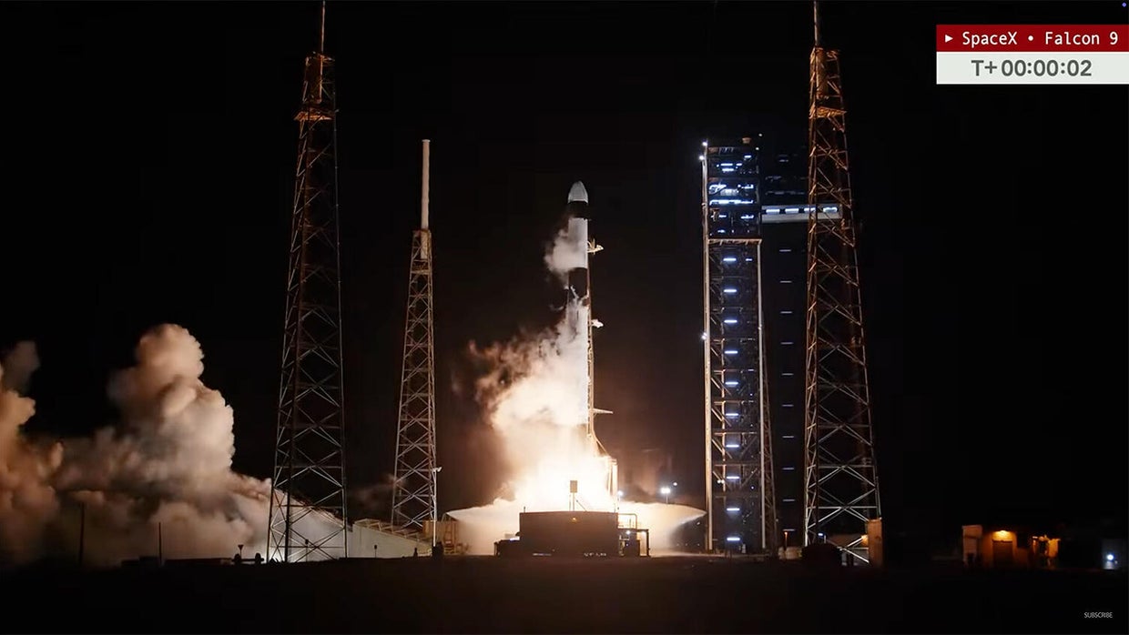 SpaceX launches 33rd cargo delivery mission to the International Space ...