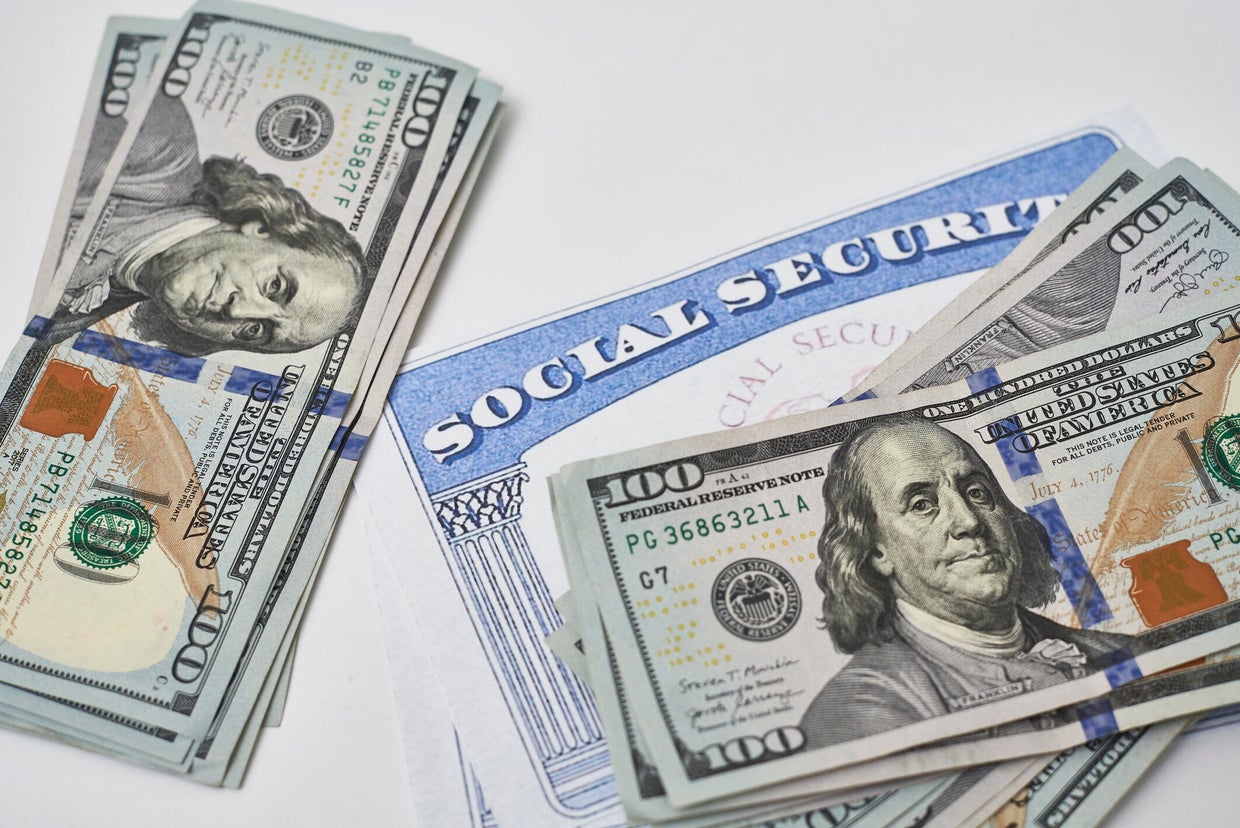 Want to claim Social Security benefits at age 62? Here are 3 risks to ...