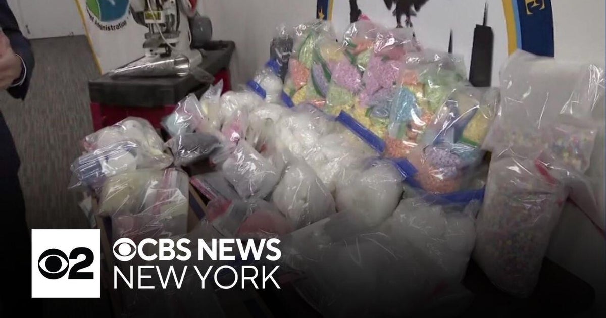 DEA finds meth, cocaine and fentanyl in secret NYC drug stash - CBS New ...