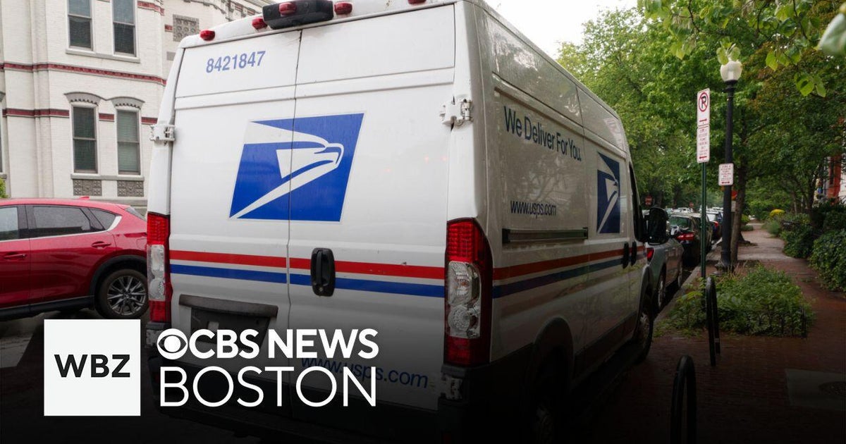 Boston postal inspector stole more than $300,000 from elderly scam ...