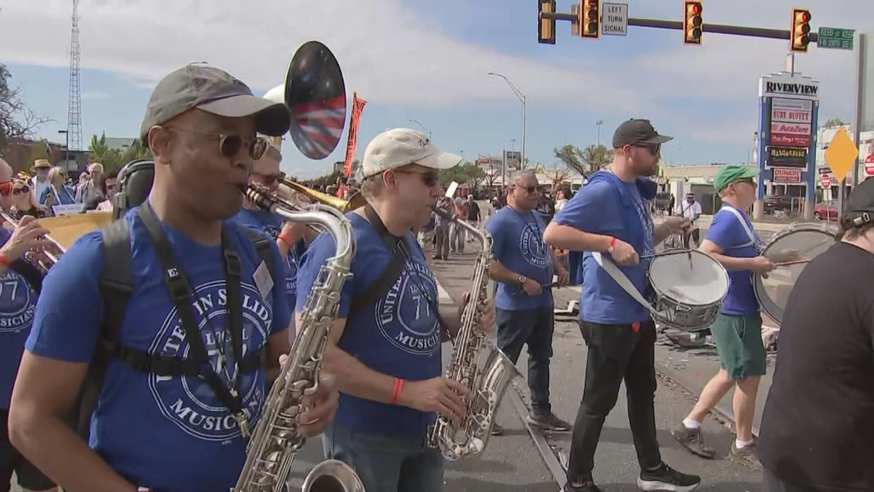 Philadelphia Labor Day Parade honors workers who keep the city moving ...