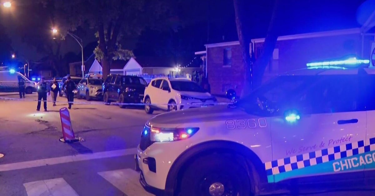 15-year-old boy in serious condition after shooting in Chicago's ...
