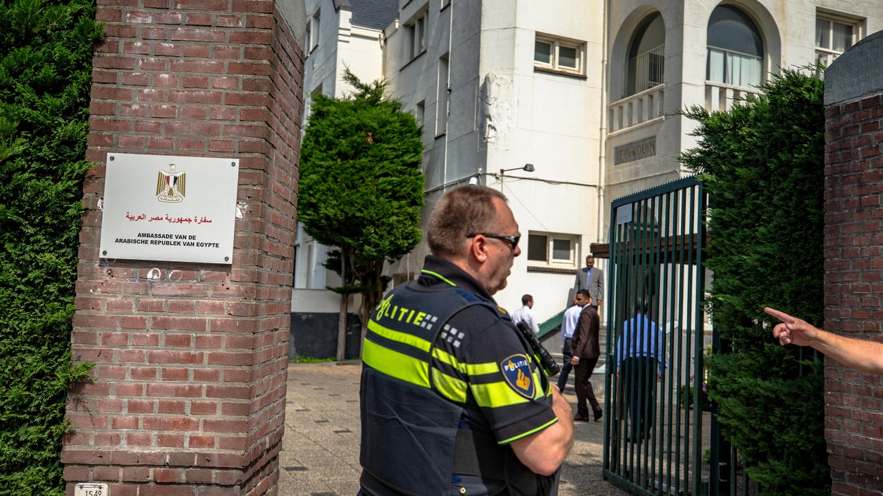 U.S. Embassy news - Today’s latest updates - CBS News