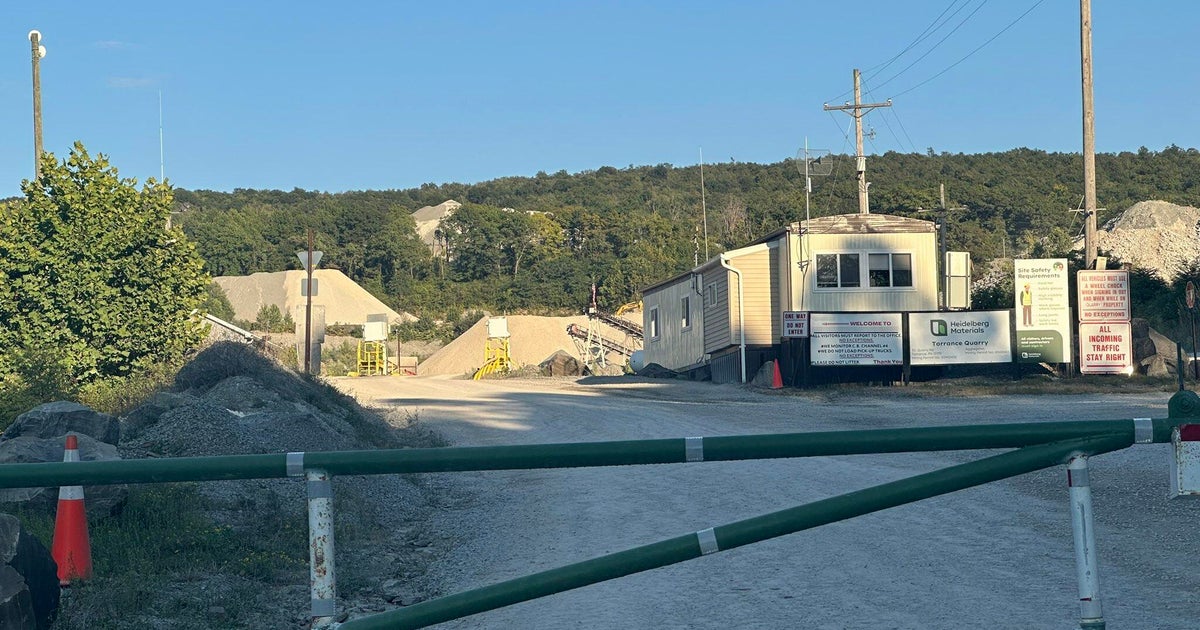 Man dead after being crushed by boulder at Westmoreland County quarry ...