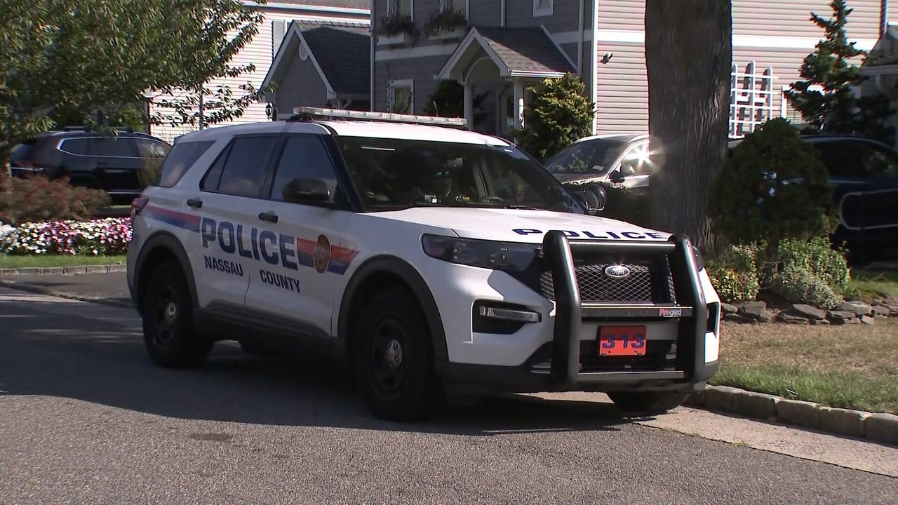 Jenna DeAngelis - CBS News New York