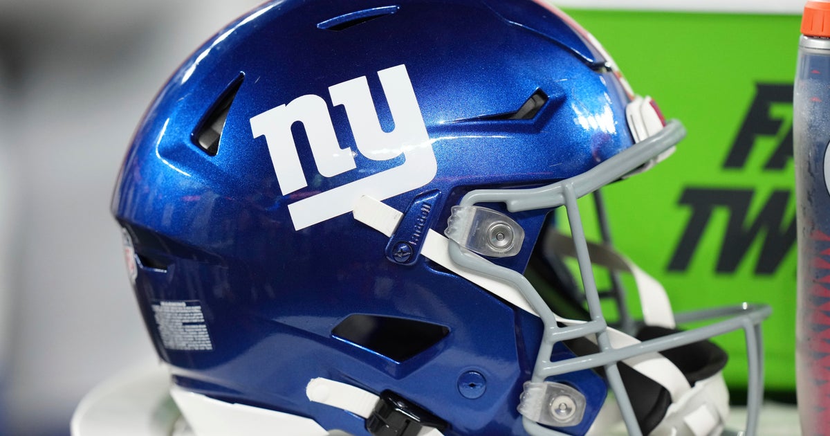 Koch family agrees to buy 10% stake in New York Giants, AP source says ...