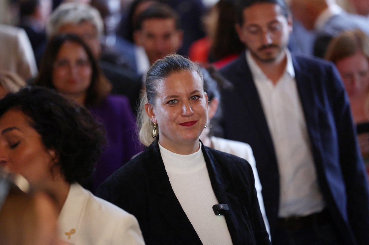France's government collapses with Prime Minister François Bayrou ...