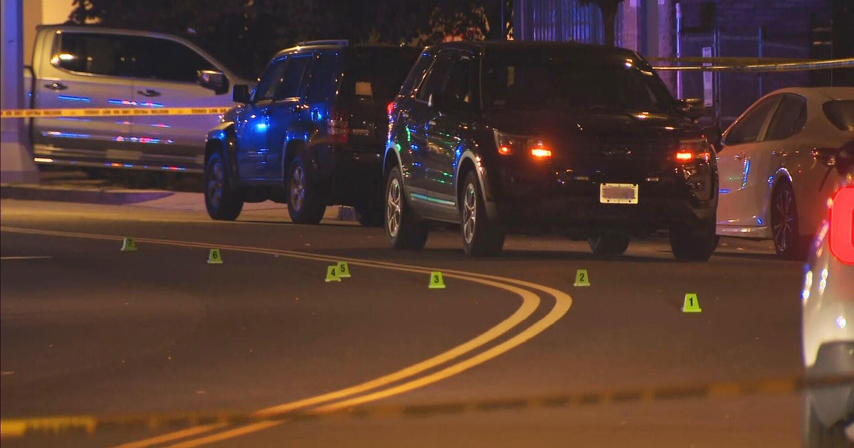 Boston police officer shot in arm, suspect wounded during chase in ...