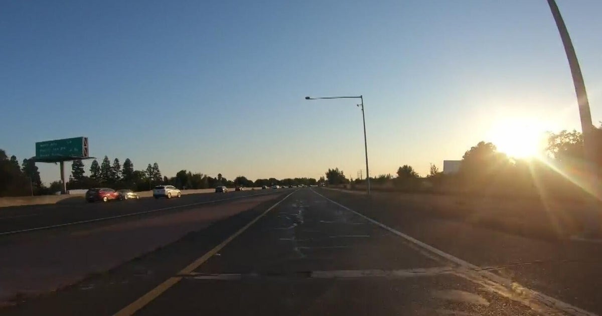 Unmarked SUV with flashing lights in Sacramento not affiliated with law ...