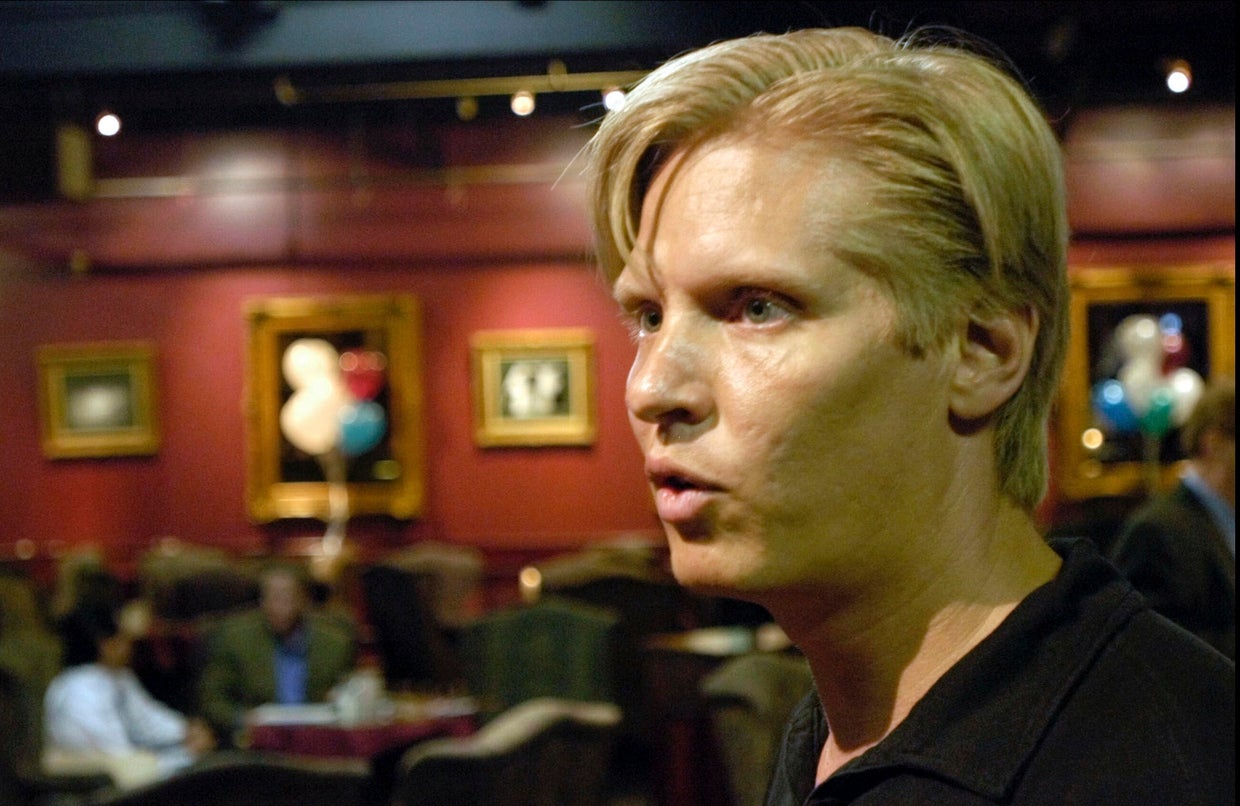 Strip club execs bribed auditor with private dances, free trips to ...