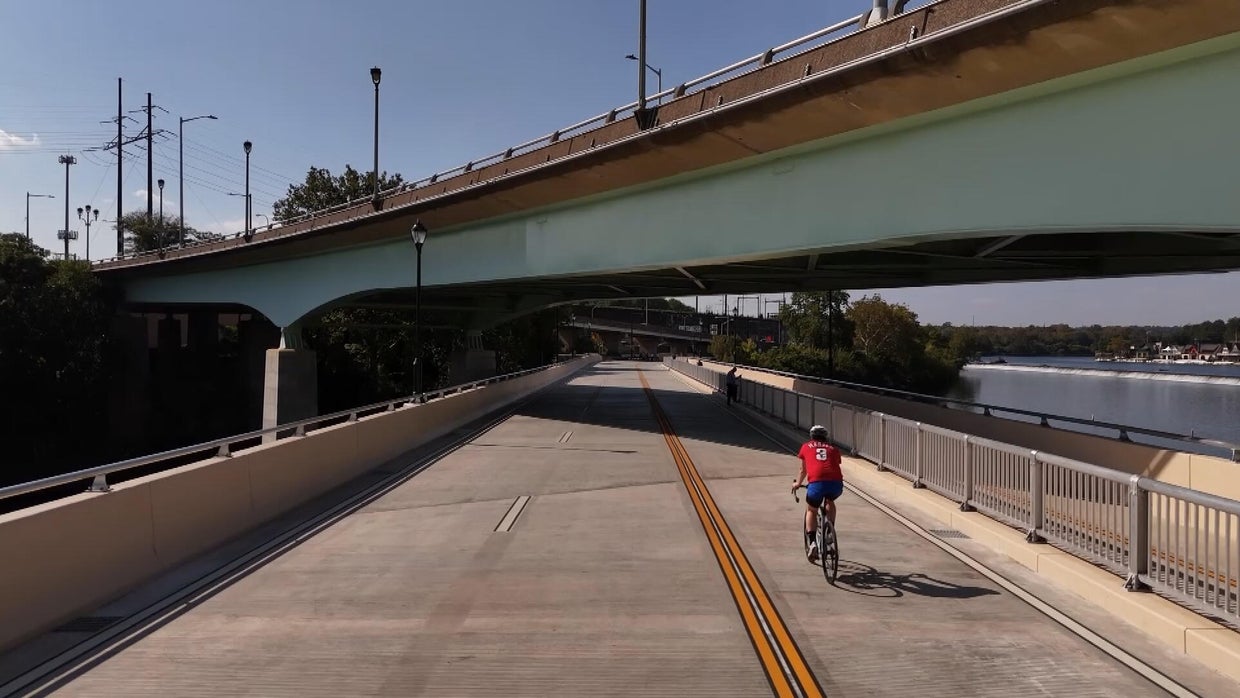 Philadelphia's Martin Luther King Jr. Bridge reopens to drivers after 2 ...