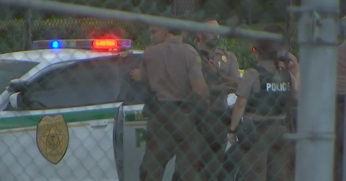 2 injured in road rage shooting in Miami-Dade, MDSO says - CBS Miami