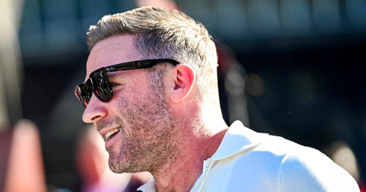 Julian Edelman rings the bell; Jayson Tatum, Roman Anthony in ...