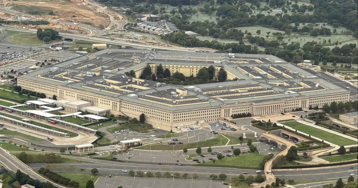 Details on new Pentagon journalist restrictions - CBS News