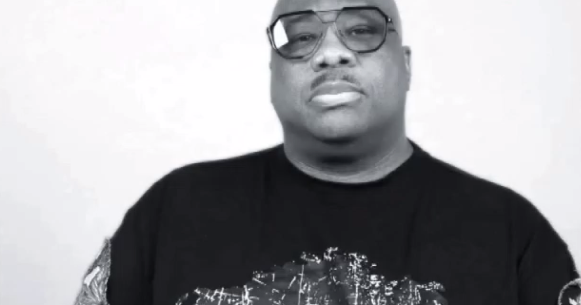 Ron Carroll, Chicago house music vocalist and DJ, dies at 54 - CBS Chicago