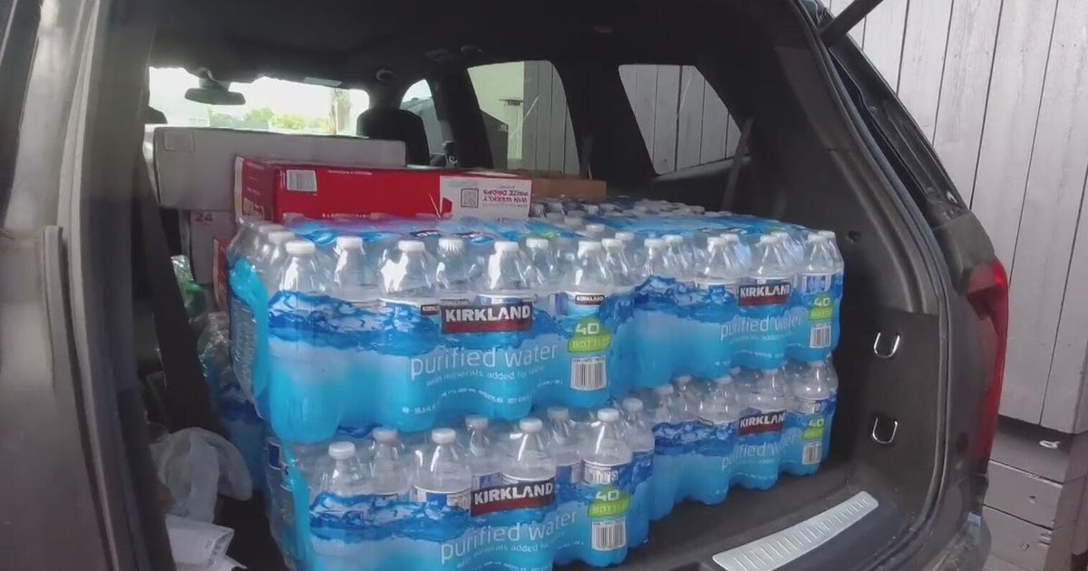 Repairs continue for water main break in Novi - CBS Detroit