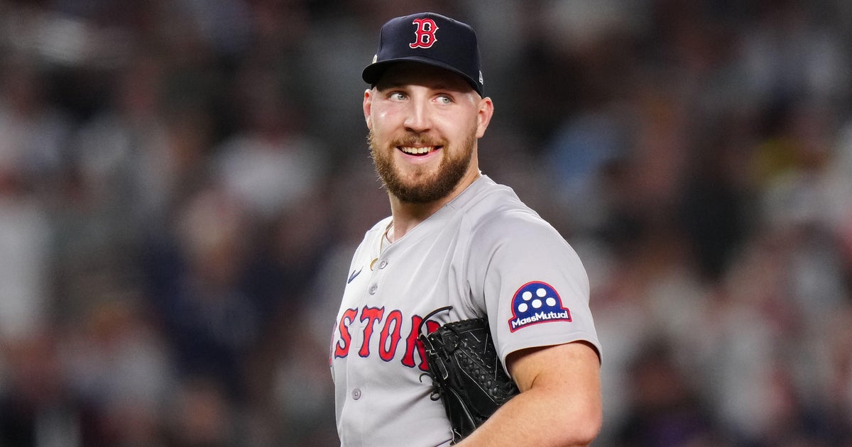 Garrett Crochet proved he's a big-game pitcher for Red Sox with Game 1 ...