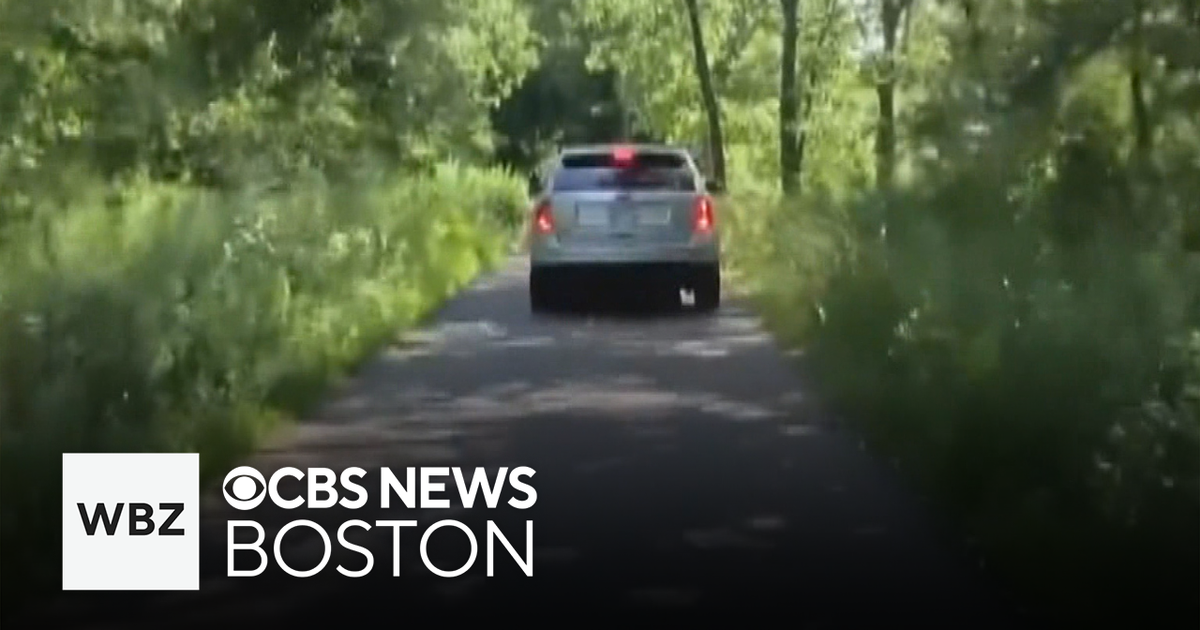 Safety concerns in Saugus after cars drive down bike path - CBS Boston