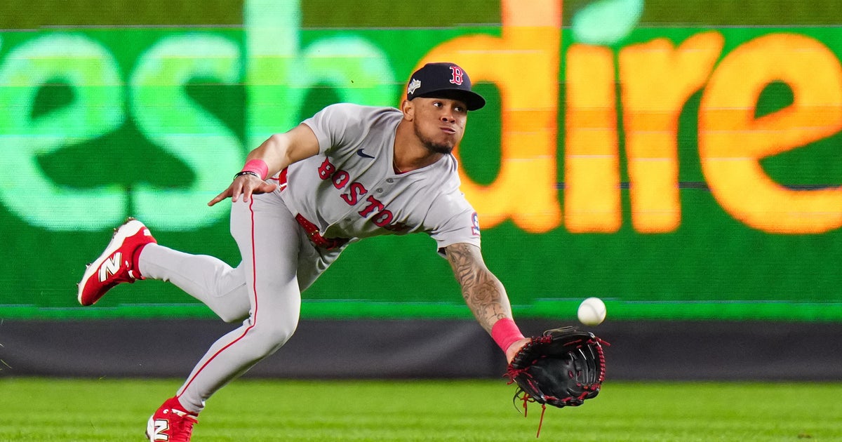 Red Sox playoff loss to Yankees was all about the plays Boston didn't make - CBS Boston