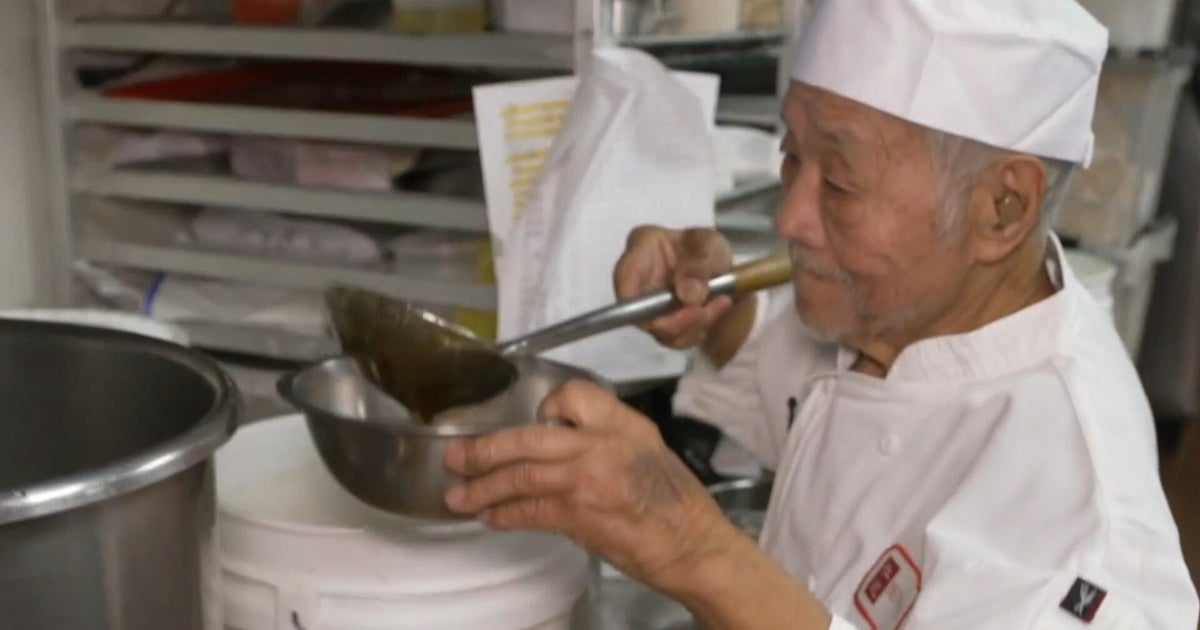 Three generations are keeping Moon Festival's sweetest tradition alive ...
