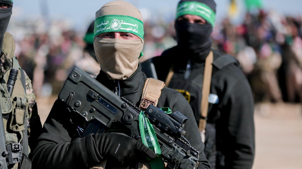 Hillary Clinton news - Today’s latest updates - CBS News