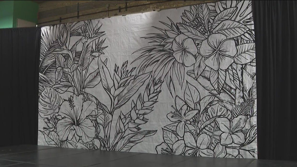 Chicago artist Carlos Rolón uses tarp art to help provide shelter to ...