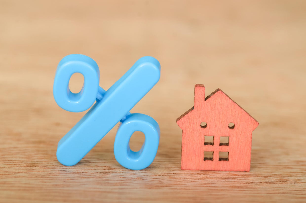 Will mortgage interest rates drop after this week's Fed meeting? - CBS News