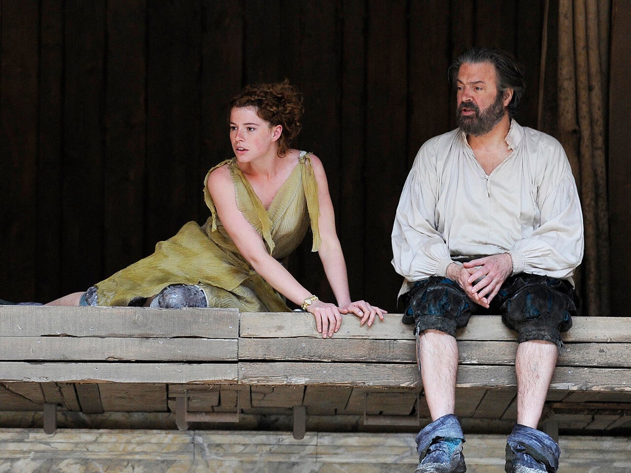 "Hamnet" actress Jessie Buckley on how Shakespeare changed everything ...