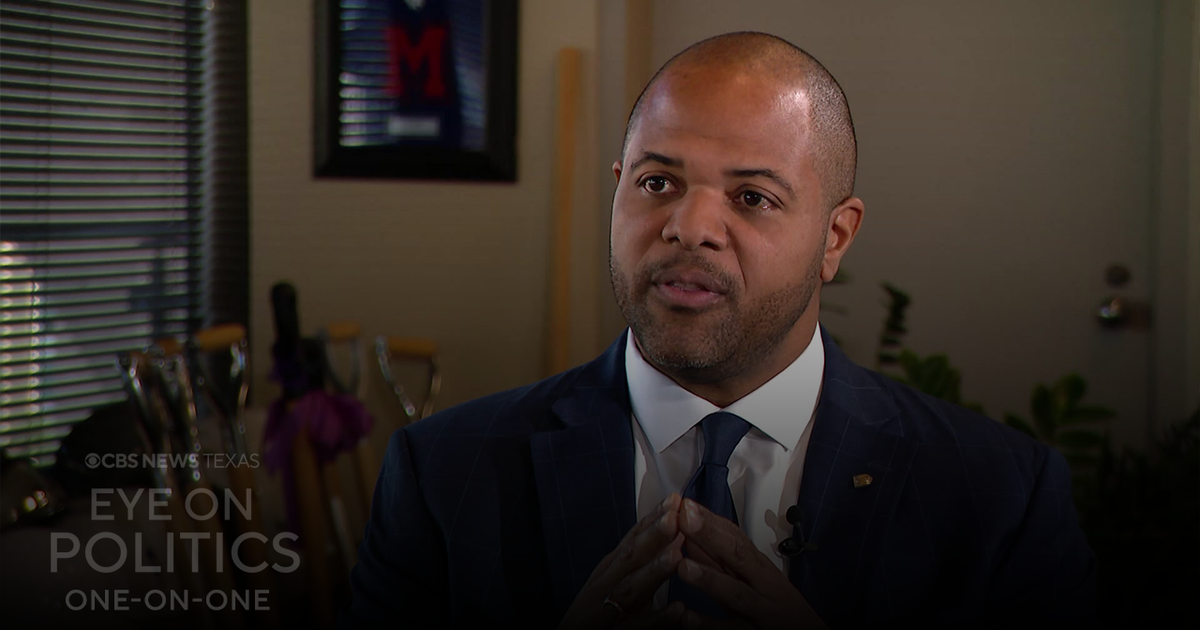 Exclusive one-on-one with Dallas Mayor Eric Johnson - CBS Texas