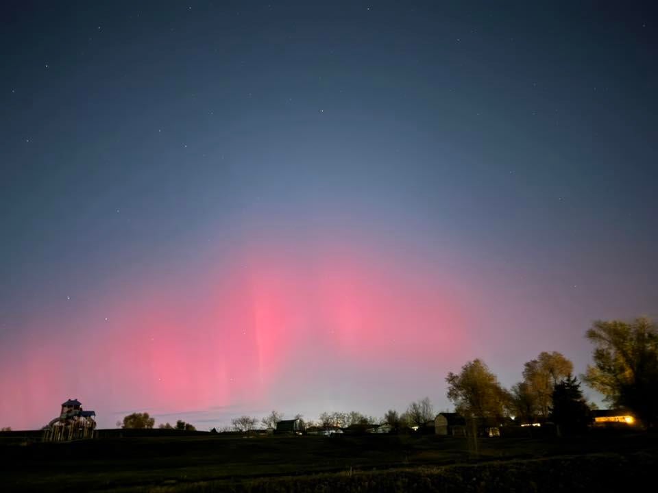 Northern lights sightings in Colorado in early November 2025