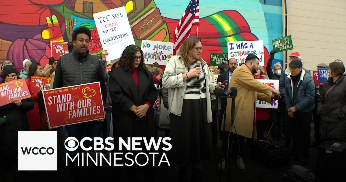 Community members demand answers after federal raid in St. Paul - CBS ...