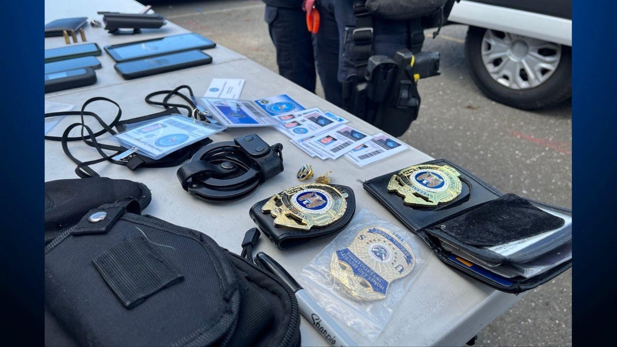 Alameda police find gun, fake federal agent badges during stolen ...