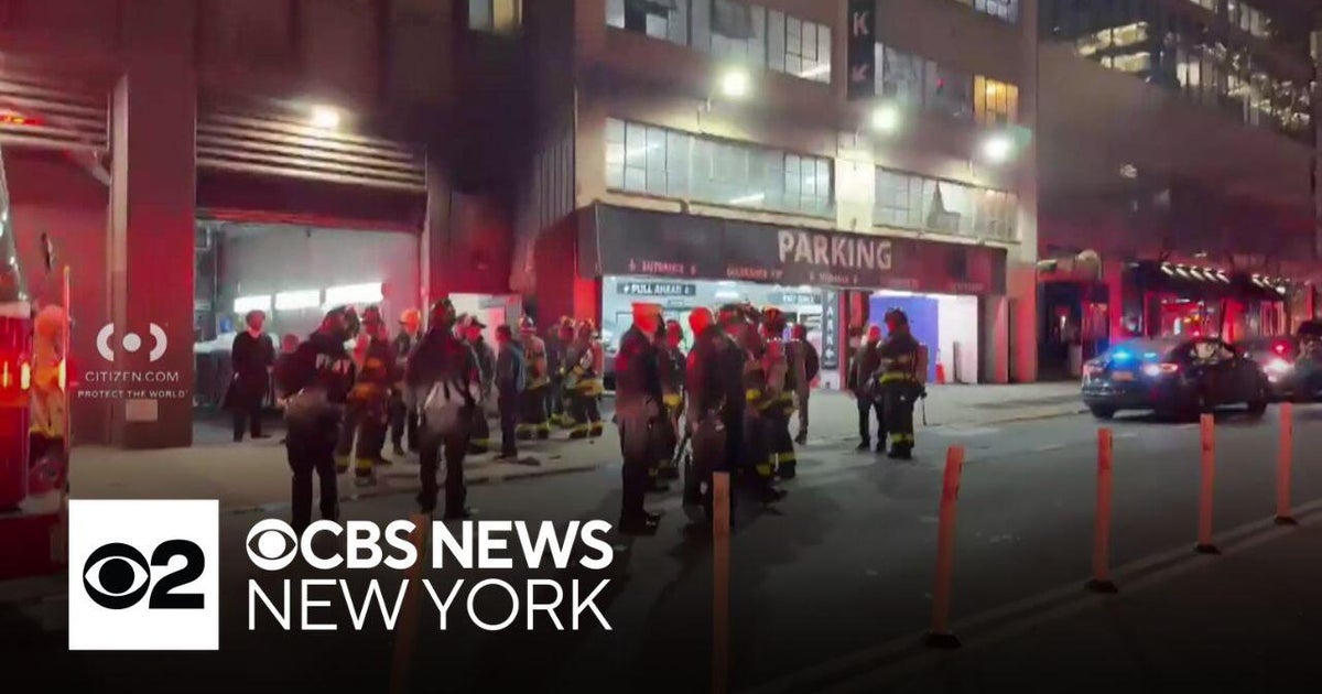 1 critically injured after explosion inside NYC parking garage - CBS ...