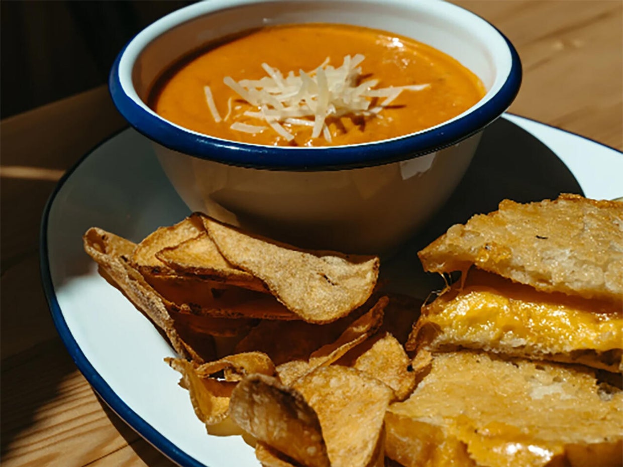 Recipe: Grilled Cheese and Tomato Soup, from The Villager Cafe - CBS News