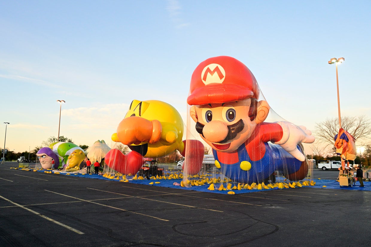 2025 Macy's Thanksgiving Day Parade balloon inflation celebration held ...
