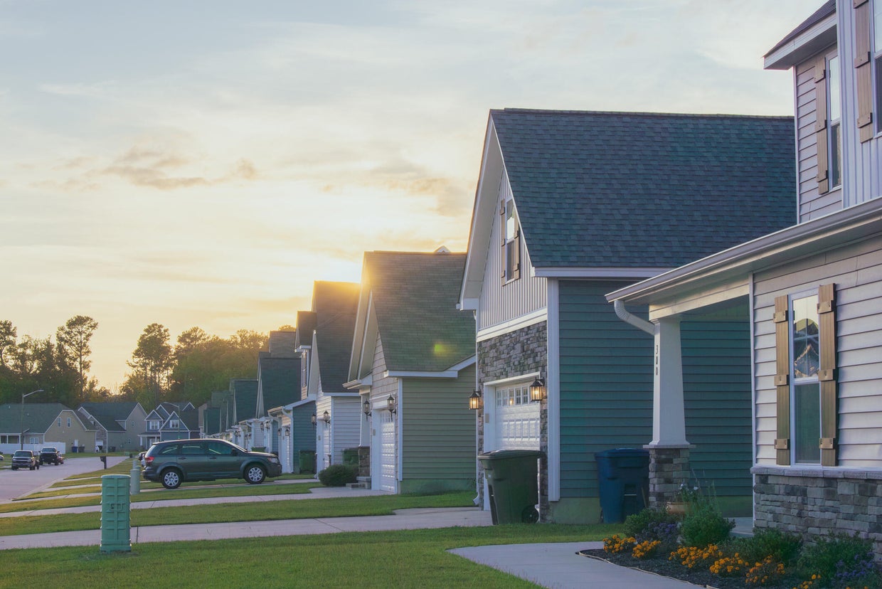 What are today's mortgage interest rates: December 3, 2025? - CBS News