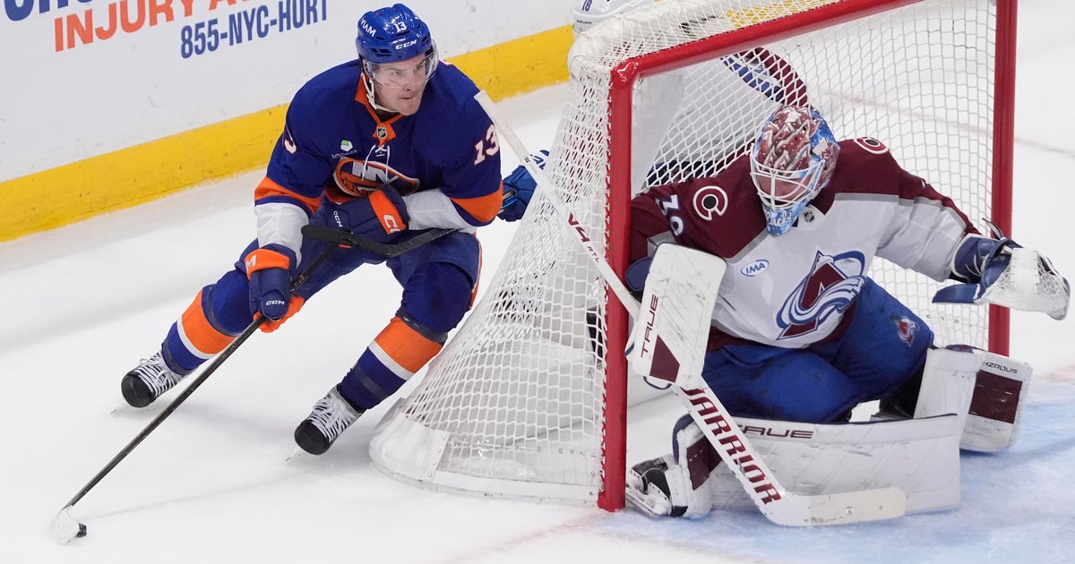 Barzal's goal, 2 assists help Islanders beat Avalanche 6-3 - CBS New York