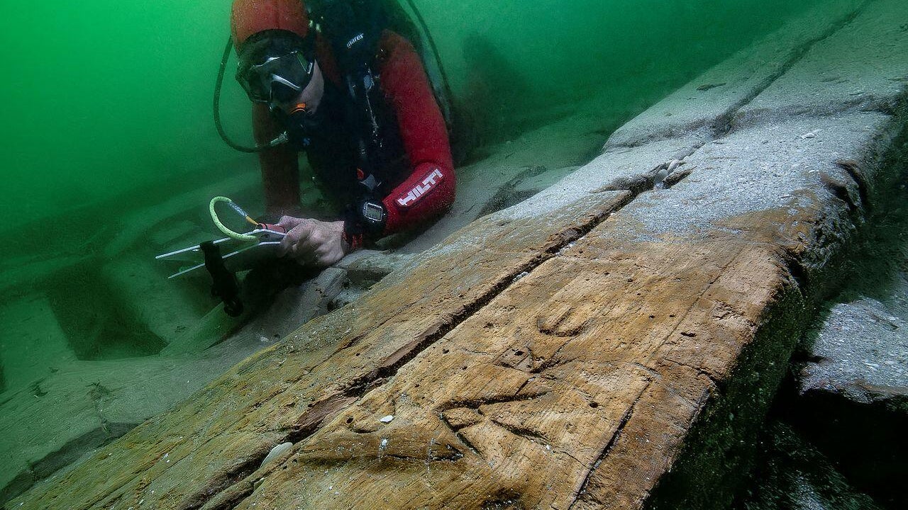 Shipwreck news - Today’s latest updates - CBS News