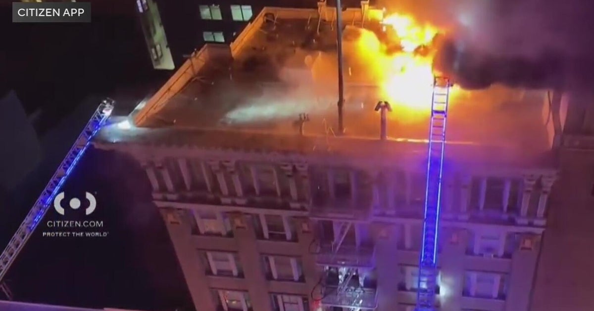 Fire burns San Francisco residential building in Tenderloin ...