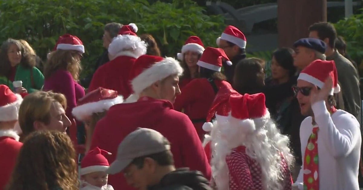 San Francisco bars expect large crowds for Santa Con - CBS San Francisco