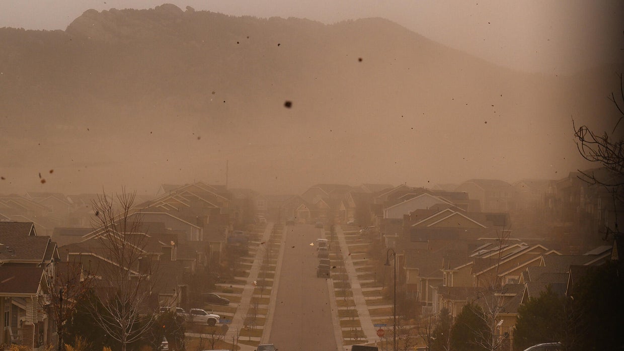 Jet stream-charged downslope winds hammer Colorado's Front Range with ...