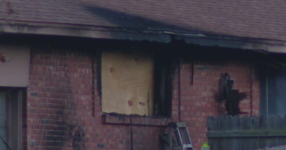 Man in critical condition after trying to rescue wife in Dallas house ...