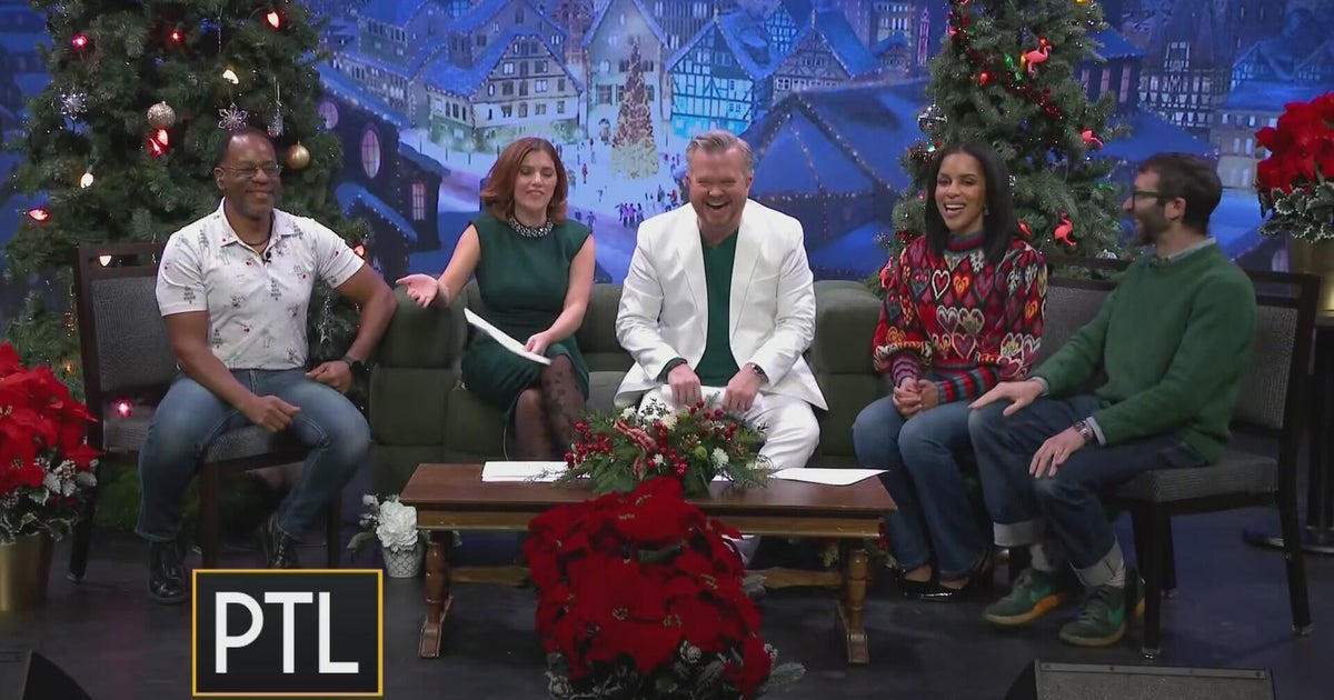 Unwrapping our favorite Christmas movies - CBS Pittsburgh