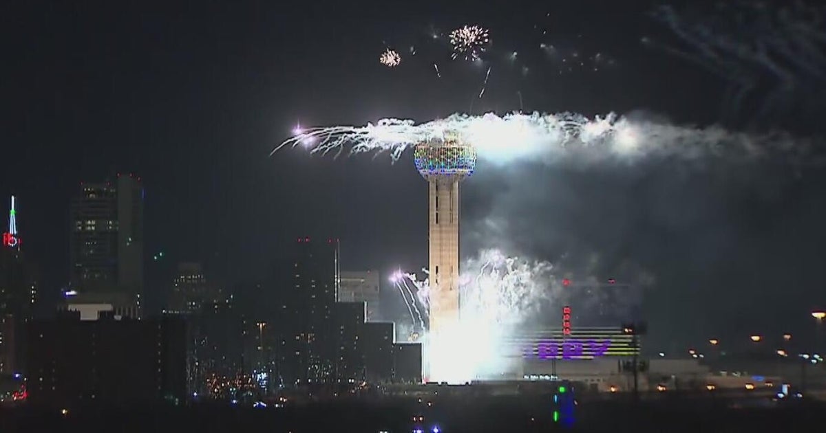 Reunion Tower preps for its 10th annual New Year's Eve show in Downtown ...